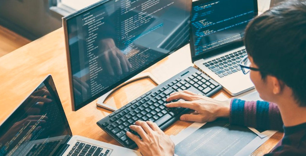 Crece el salario de developers en todo el mundo: cómo aprovecharlo